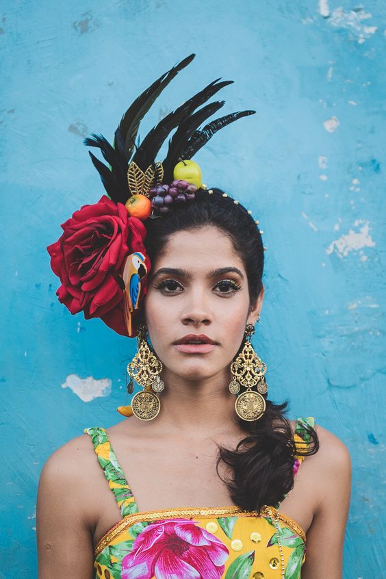 Carnaval: glitter, alegria e looks arrasadores! Com peças da Amaro ...
